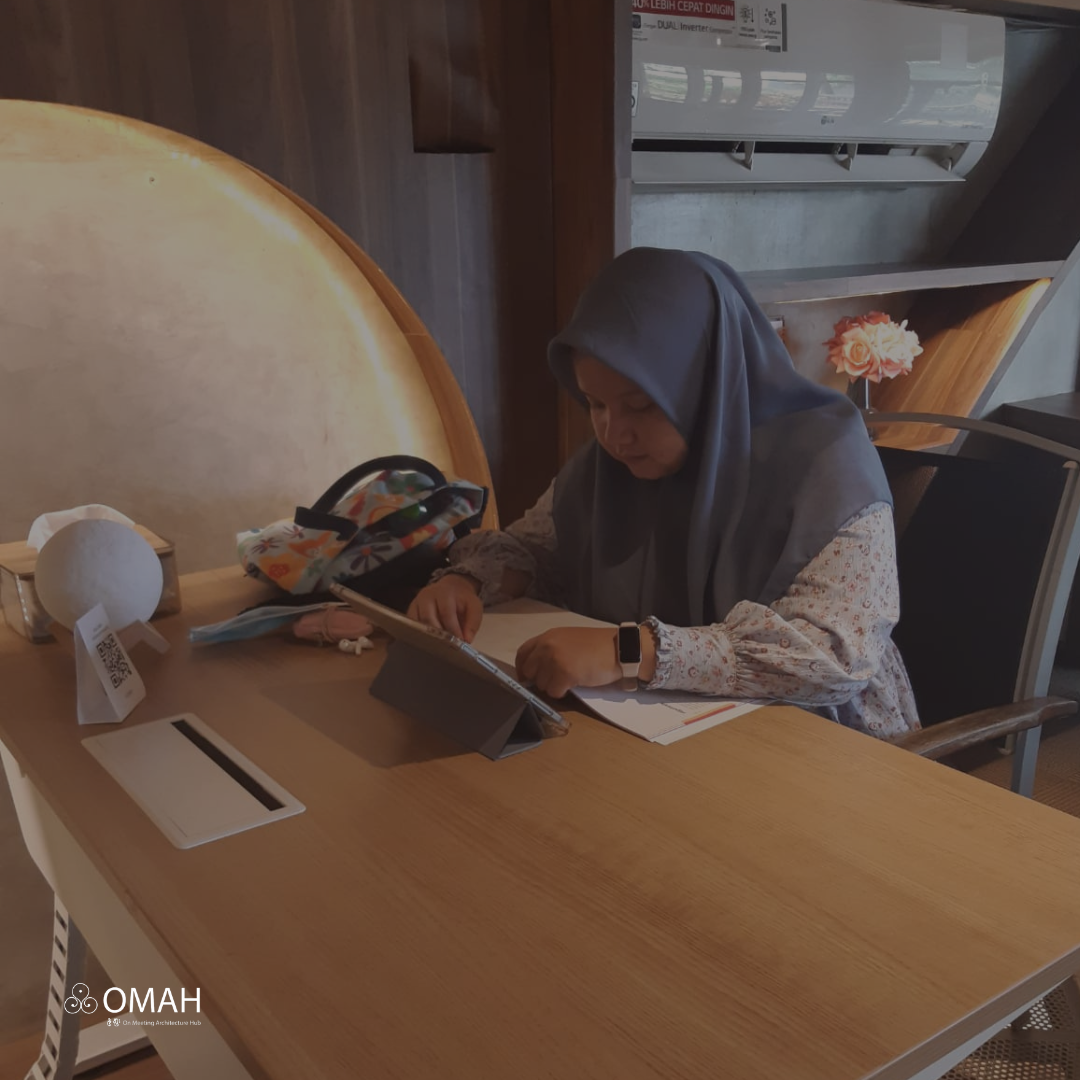 Indah Syahya – OMAH Akademi